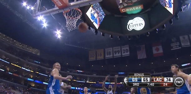 DeAndre Jordan with Awful Airball Free Throw! - Hoopsfix.com