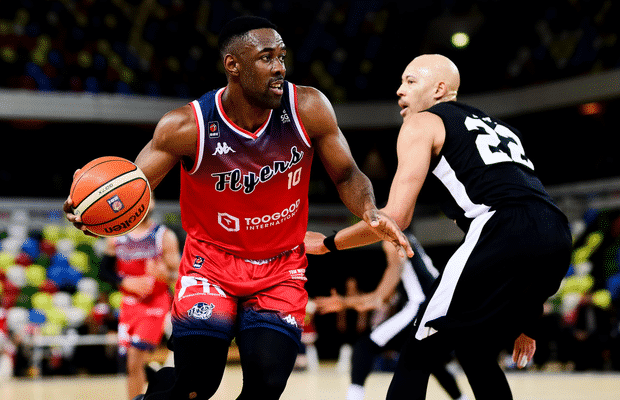 Raphell Thomas-Edwards returns for another year at Bristol Flyers ...