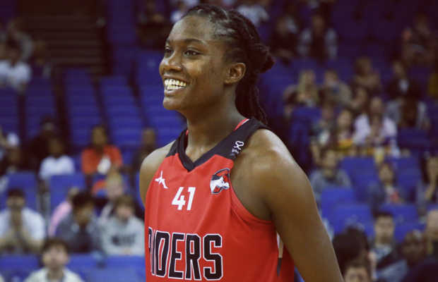 Jamila Thompson signs in Czech Republic - Hoopsfix.com