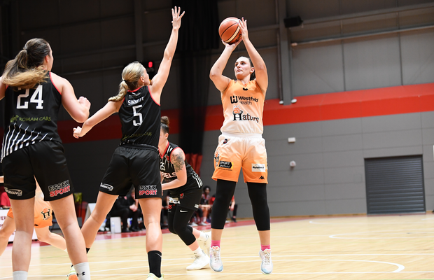 Helen Naylor makes move to Manchester Met Mystics - Hoopsfix.com