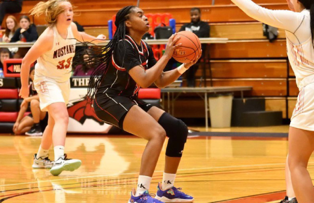Khia Lee ('01-born) commits to NCAA D1 school Nicholls State - Hoopsfix.com