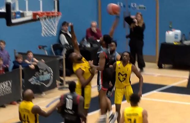 Shakem Johnson bodies 7-footer! BBL Top 10 Plays - February - Hoopsfix.com